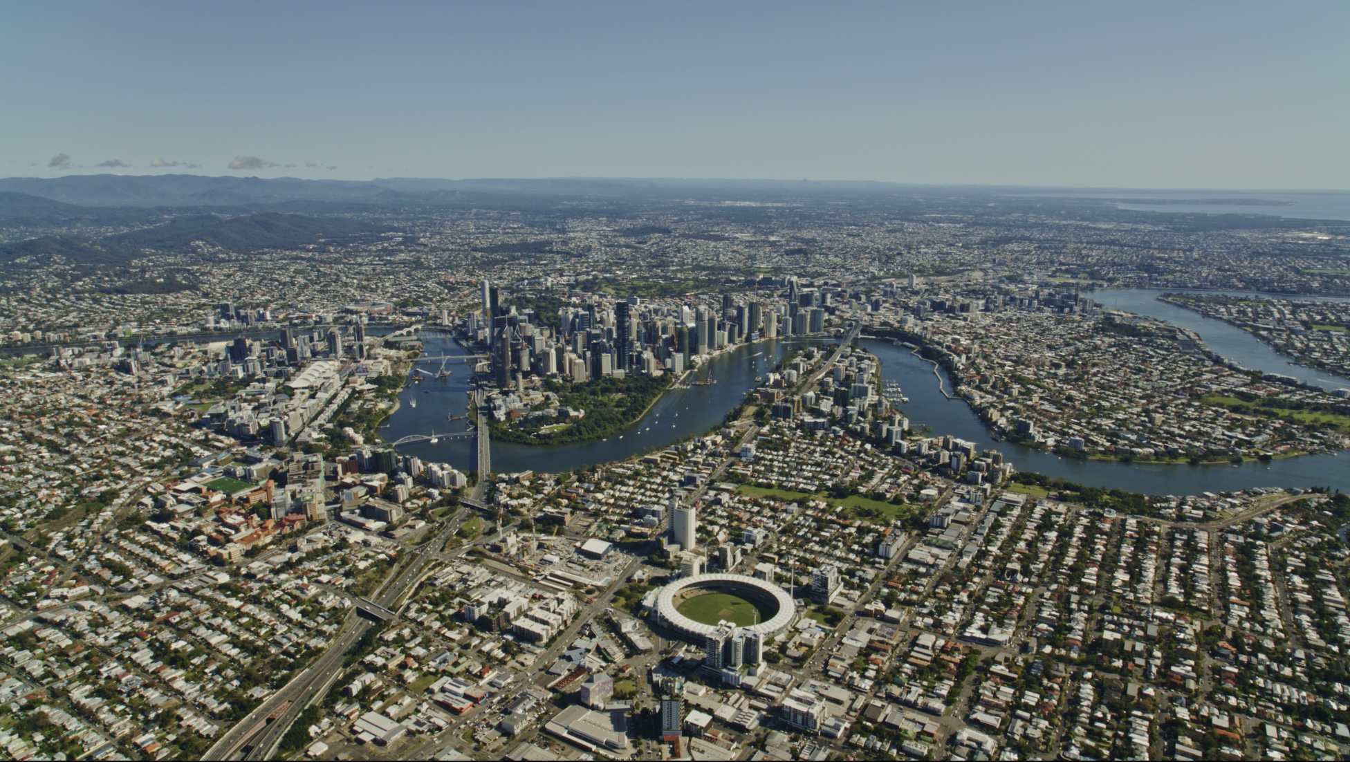 Aerial Video of Brisbane CBD from Wooloongabba | Aerial Advantage